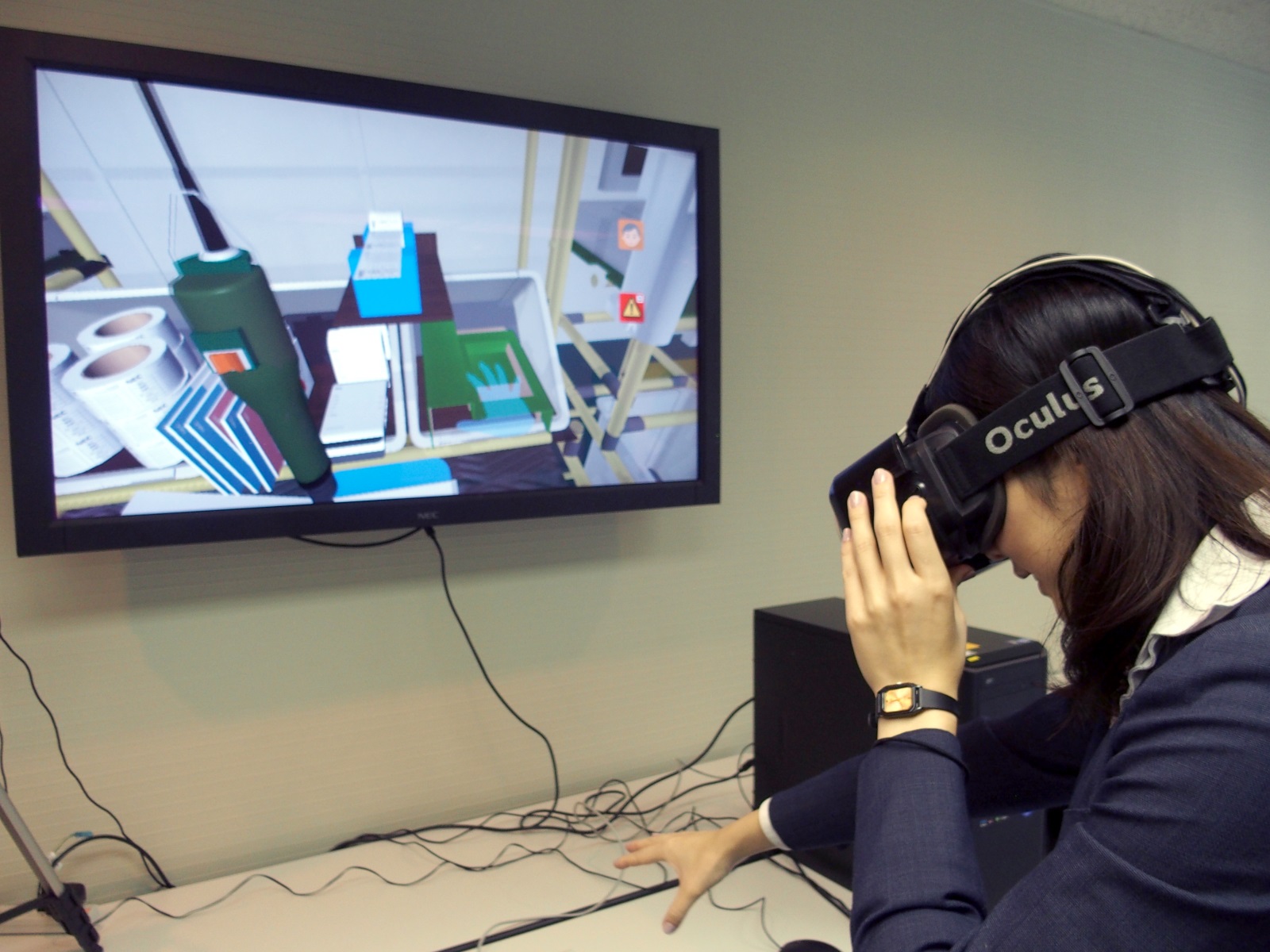 NEC、法人向けのVR技術活用ソリューションを提供、2週間から利用できる「VRお試しパック」も - クラウド Watch