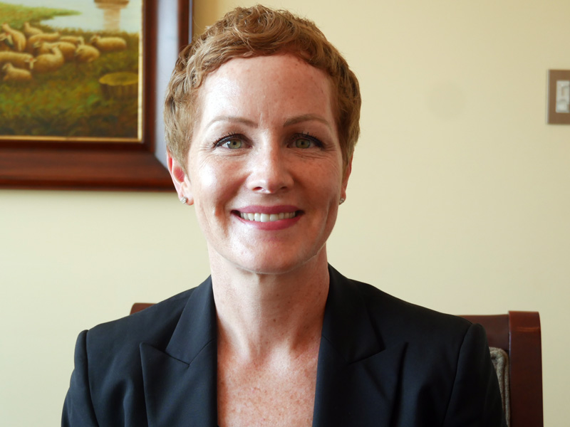 【インタビュー】Microsoftと開発者との関係をAzureが変えた――？ ジュリア・ホワイトCVPが話すAzureへの取り組み ...